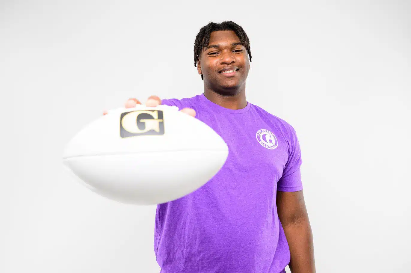 Football Standout Dominick McKinley Signs NIL Deal with Gordon McKernan ...