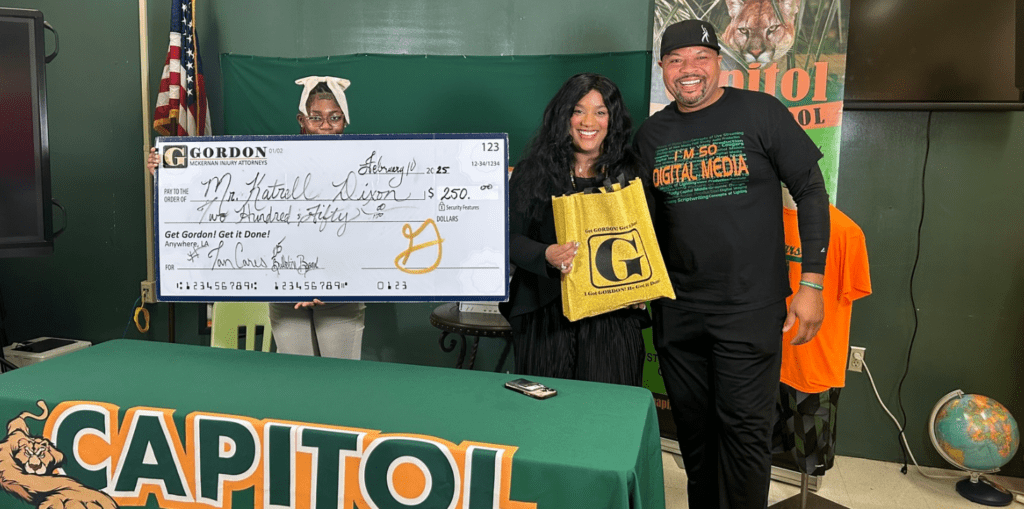 225 Bulletin Board: Honoring Educators Marqus Mitchell & Katrell Dixon ...